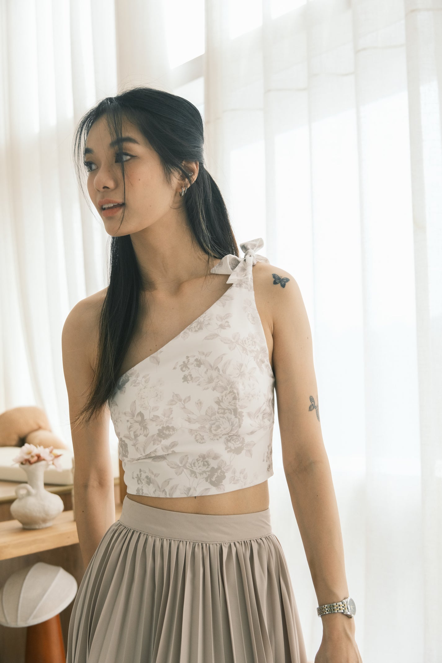 Fion Padded Ribbon Toga Top (Khaki Floral) – CHAIER